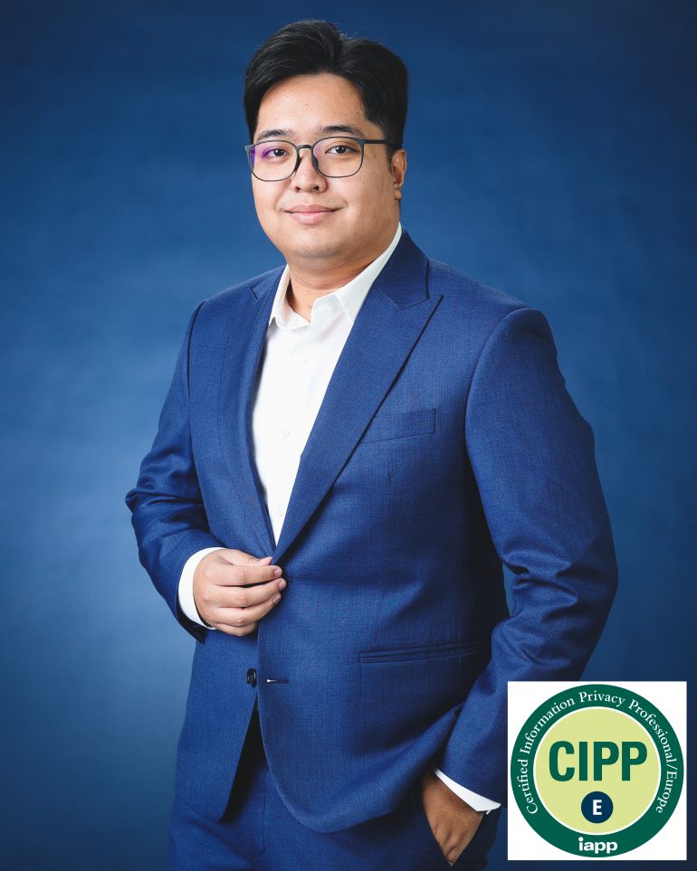 About : IAS Advisory